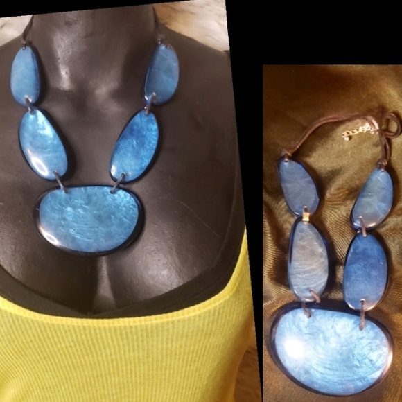 Charming Charlie | Jewelry | Charming Charlie Shell Encased In Blue ...